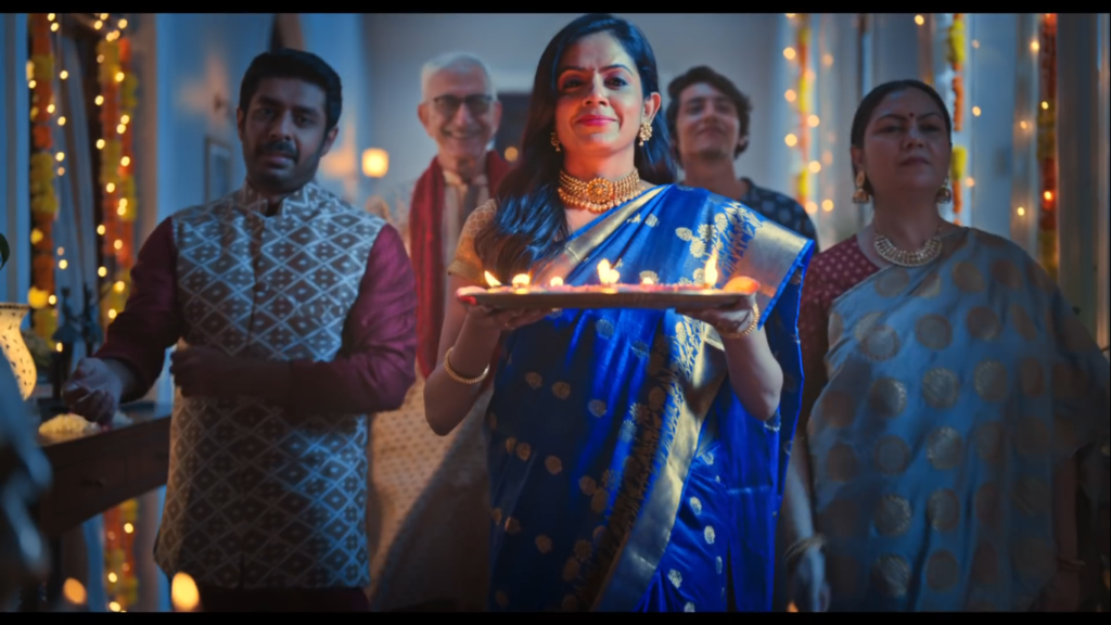 MY telco Maxis ties up with Shopee, launches first Raya shoppable ...