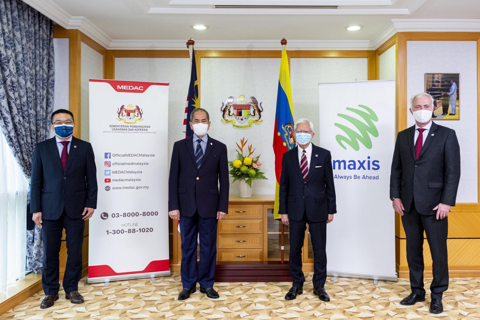 MY telco Maxis unveils digital readiness tool for companies - MARKETECH ...