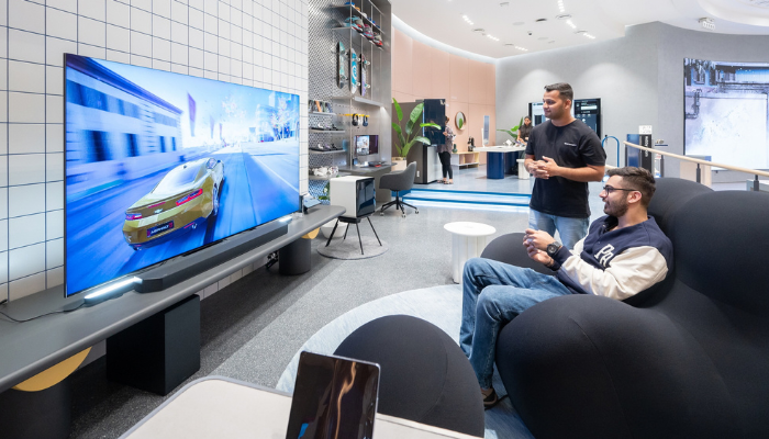 Samsung inaugurates first online-to-offline store in India - MARKETECH APAC