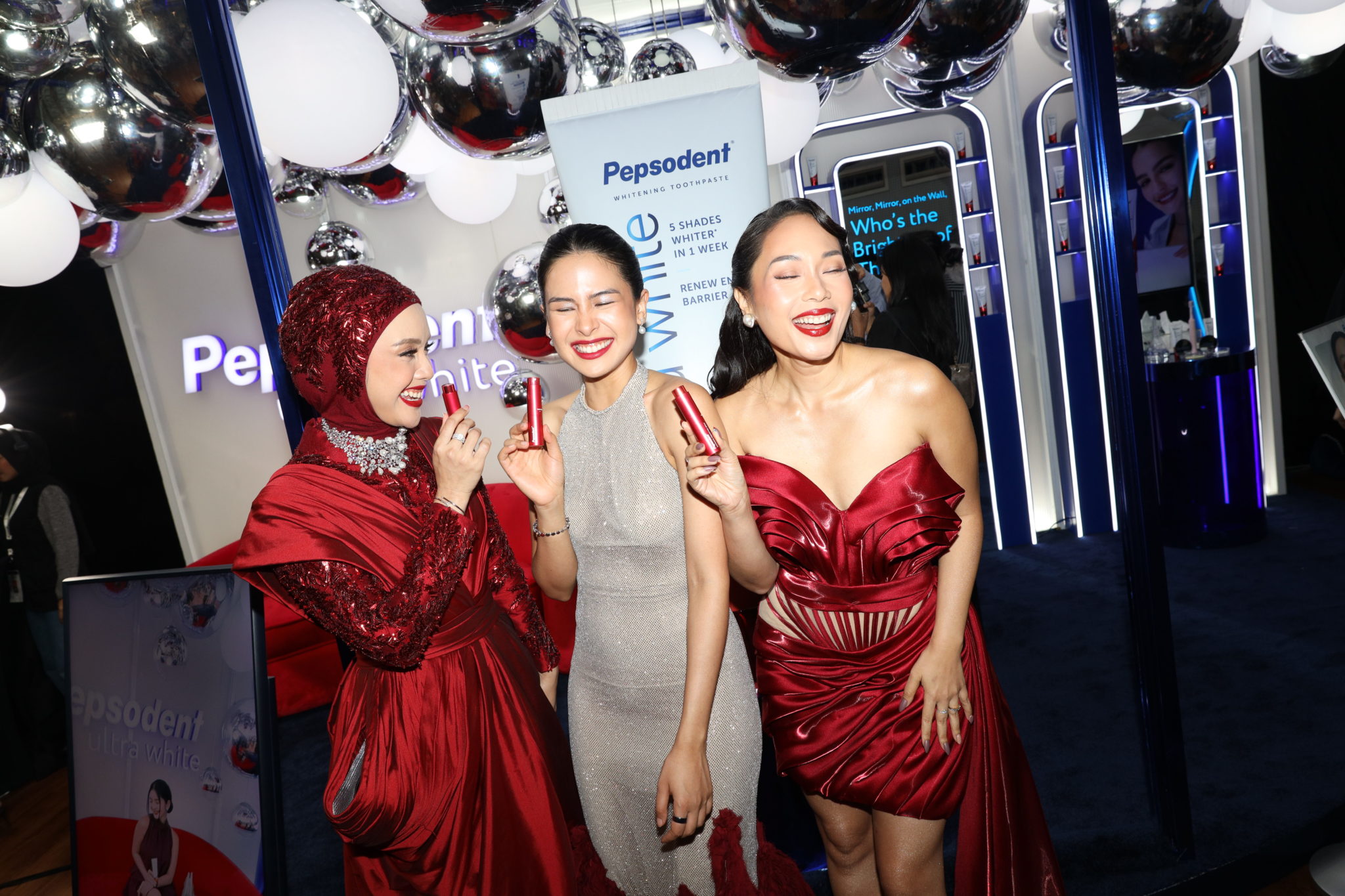 Pepsodent brings the power of a smile to Jakarta Fashion Week with ...