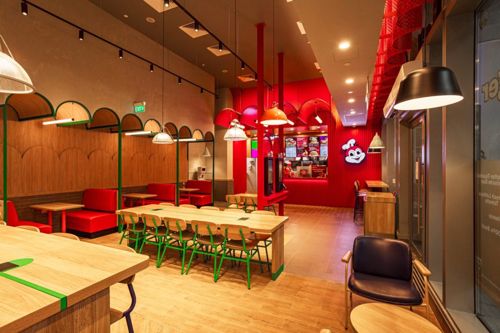 Bee-hind the ‘Joy’ in Chickenjoy: Jollibee’s ‘joyful leap’ to Singapore ...